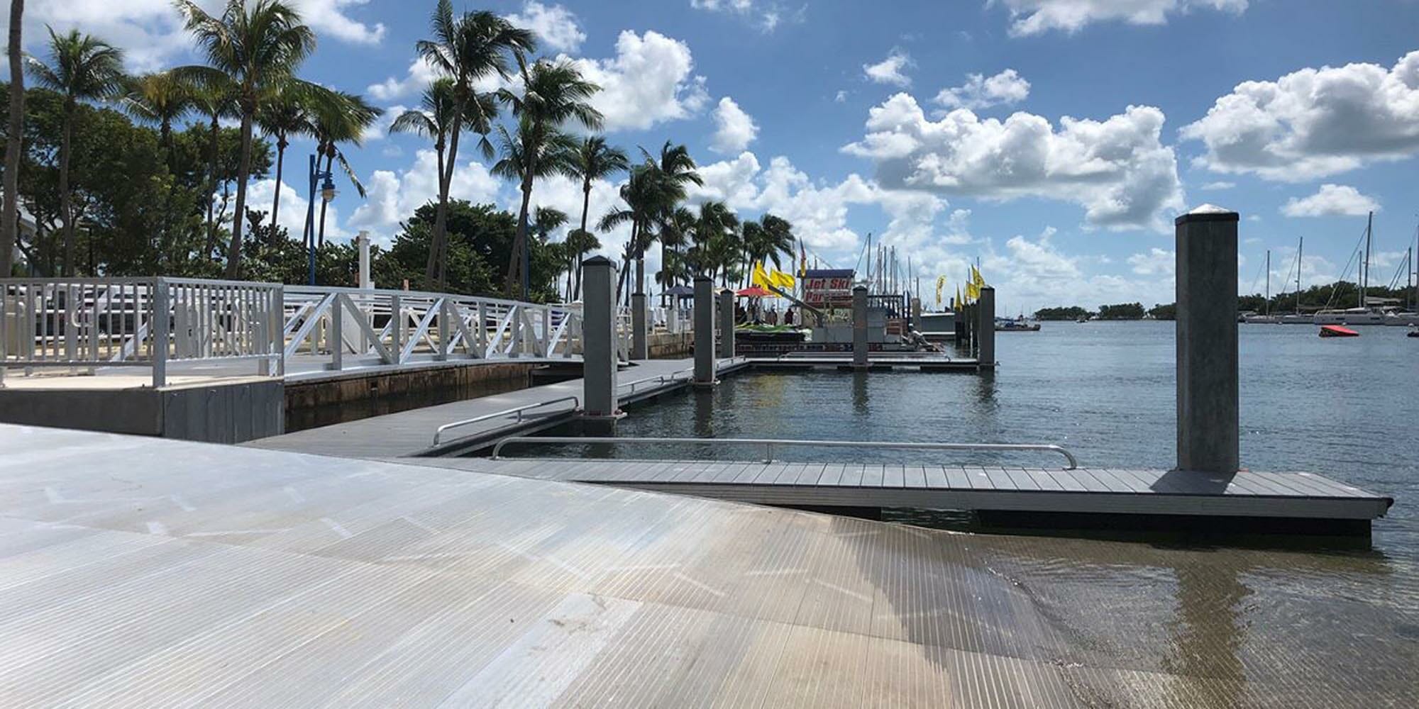 5 Ways to Keep the Ocean Clean - Cleaning Up the Ocean | Preservation