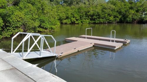Camps and Parks Floating Dock Gallery | Recreational Docks | AccuDock